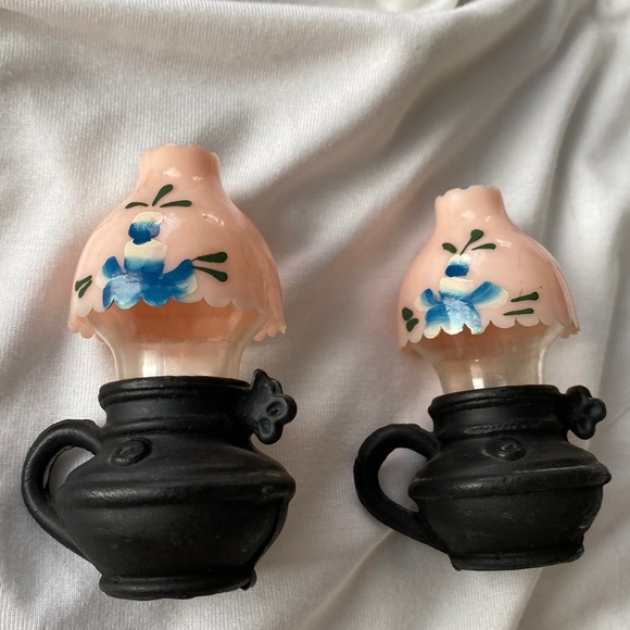 Dining | Vintage Cap Cod Oil Lamp Salt Pepper Shakers | Poshmark